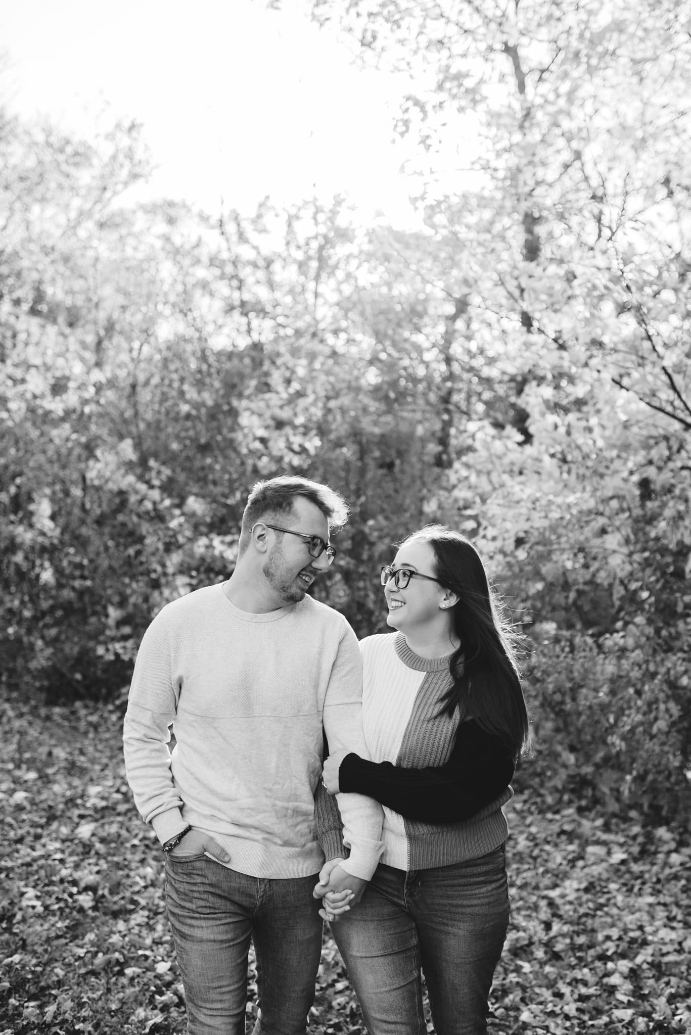 Engagement Session at Carver-Roehl County Park in Darien